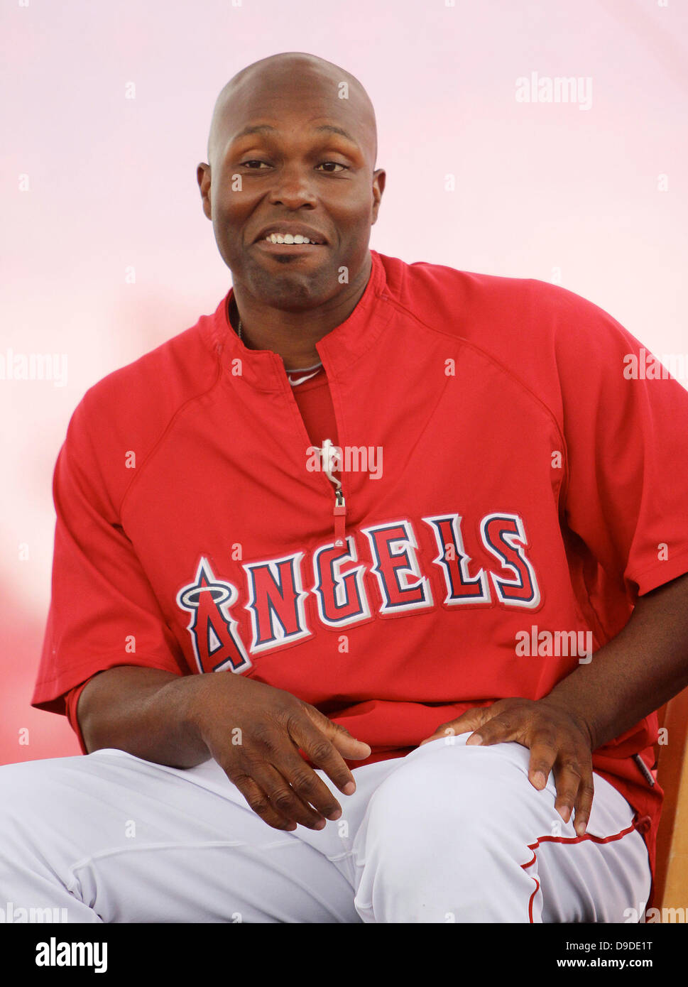 Torii Hunter attends the Los Angeles Angels of Anaheim 2011 Fan Fest at ...