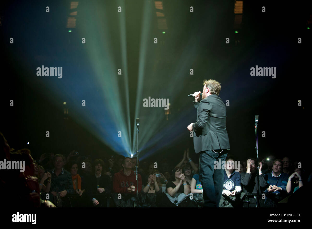Guy Harvey of 'Elbow' performing live at the O2 Arena London, England ...