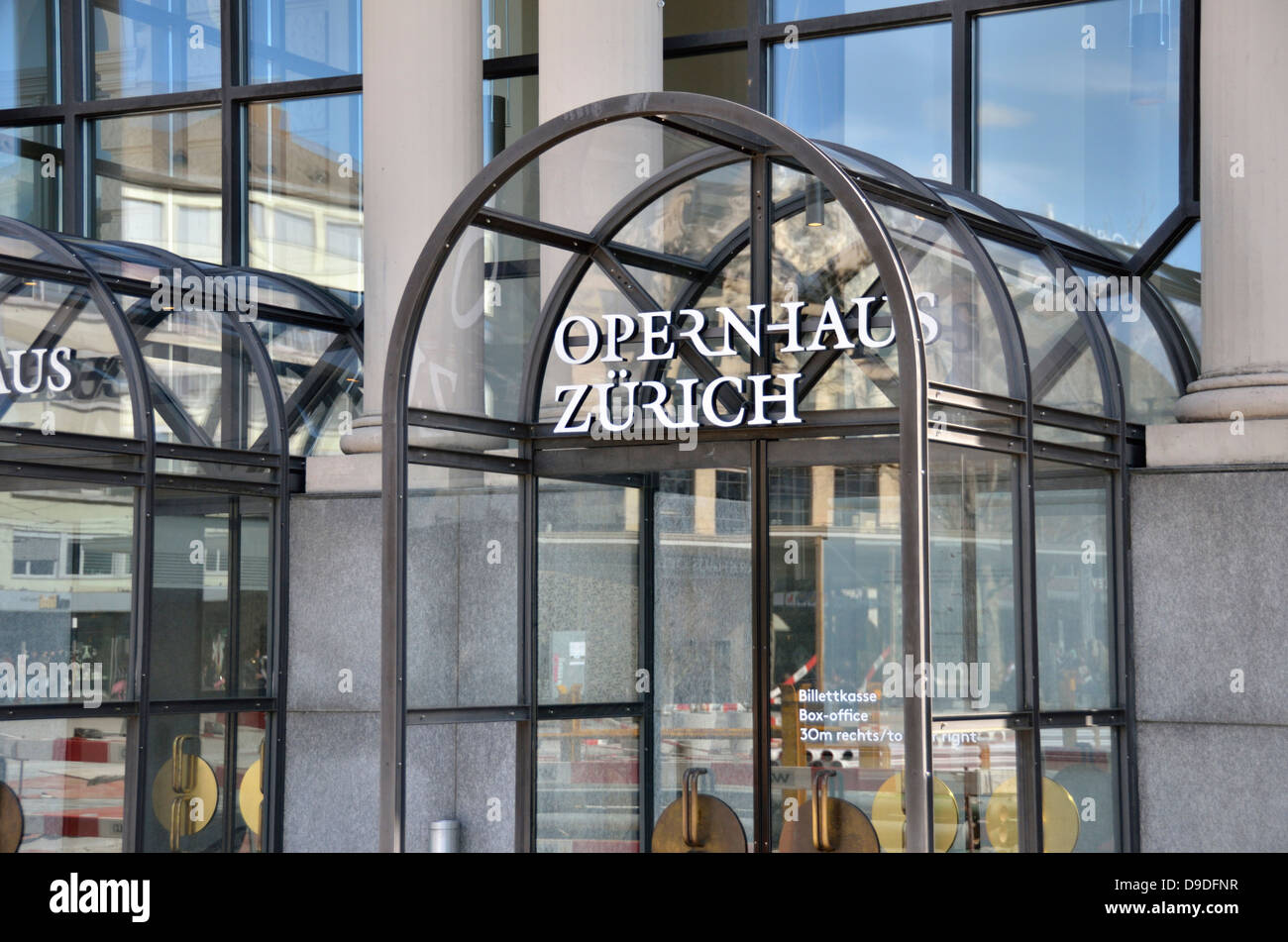 Opernhaus (Opera House), Zurich, Switzerland Stock Photo - Alamy