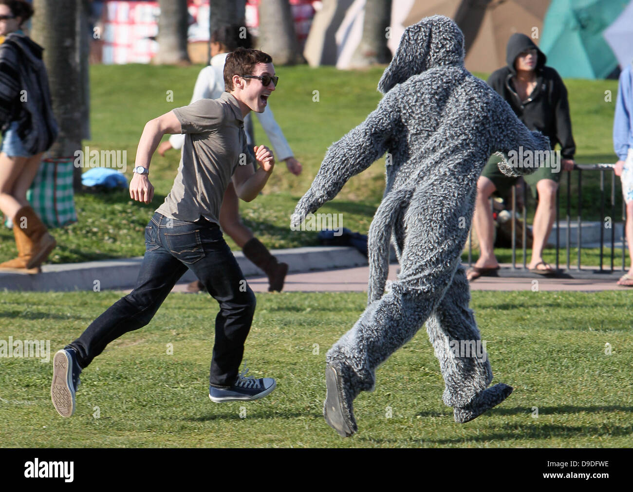 Elijah Wood and Jason Gann filming on the set of their new television ...