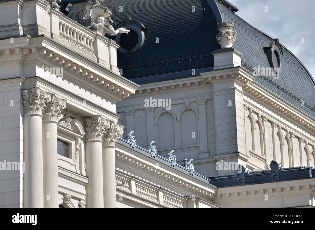Opernhaus (Opera House), Zurich, Switzerland Stock Photo - Alamy