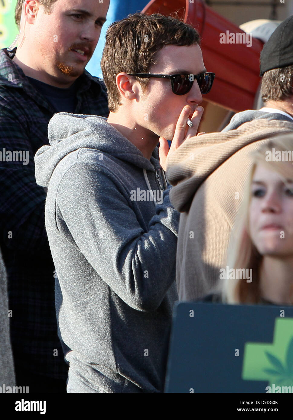Elijah Wood Smoking
