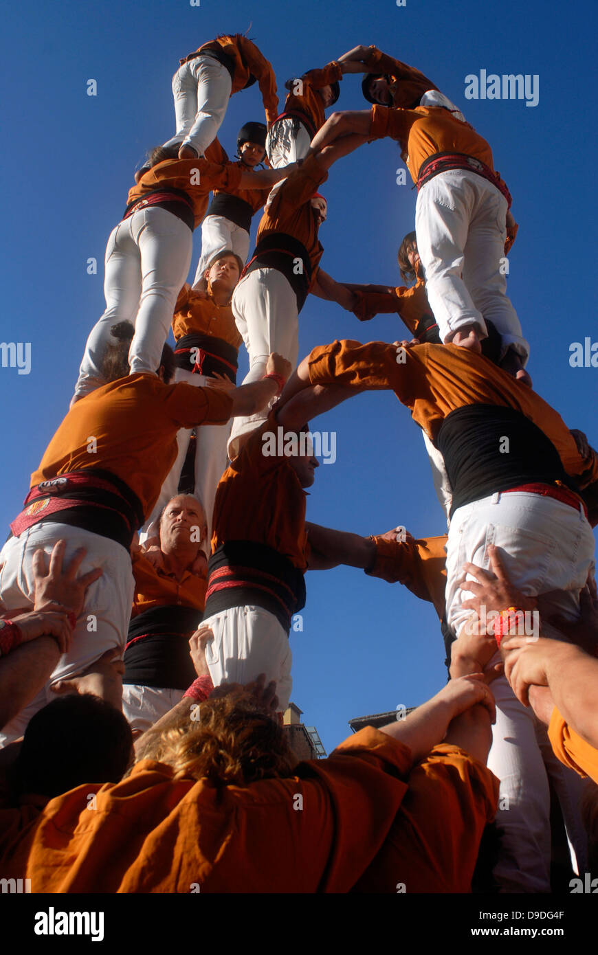 human tower, People, castle, castellers, tradition, Mercadal, Mayor ...