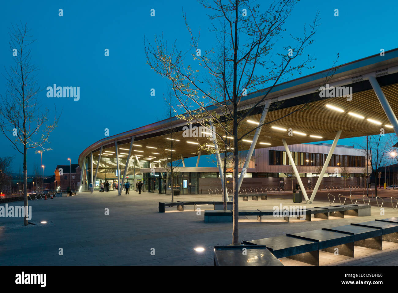 Stoke Bus Station, Stoke on Trent, United Kingdom. Architect: Grimshaw ...
