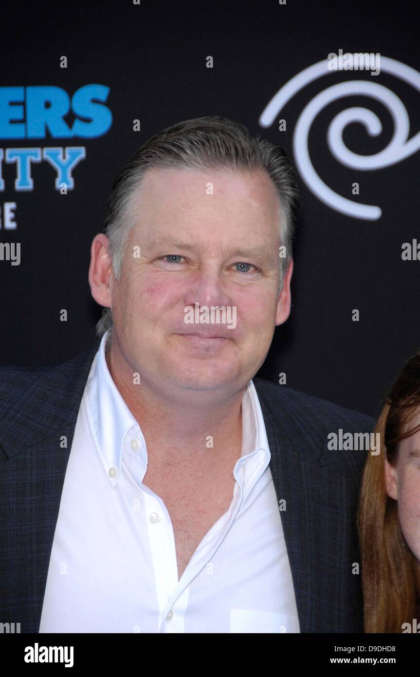 Hollywood, California, USA. 17th June, 2013. Joel Murray during the ...