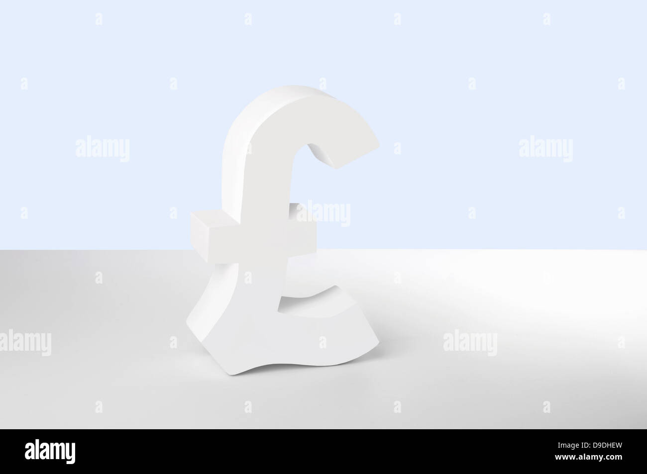 Pound sign hi-res stock photography and images - Alamy