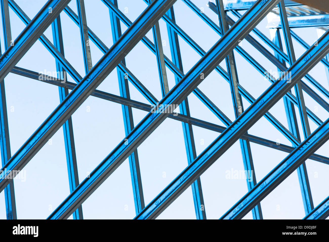 Steel frame structures hi-res stock photography and images - Alamy