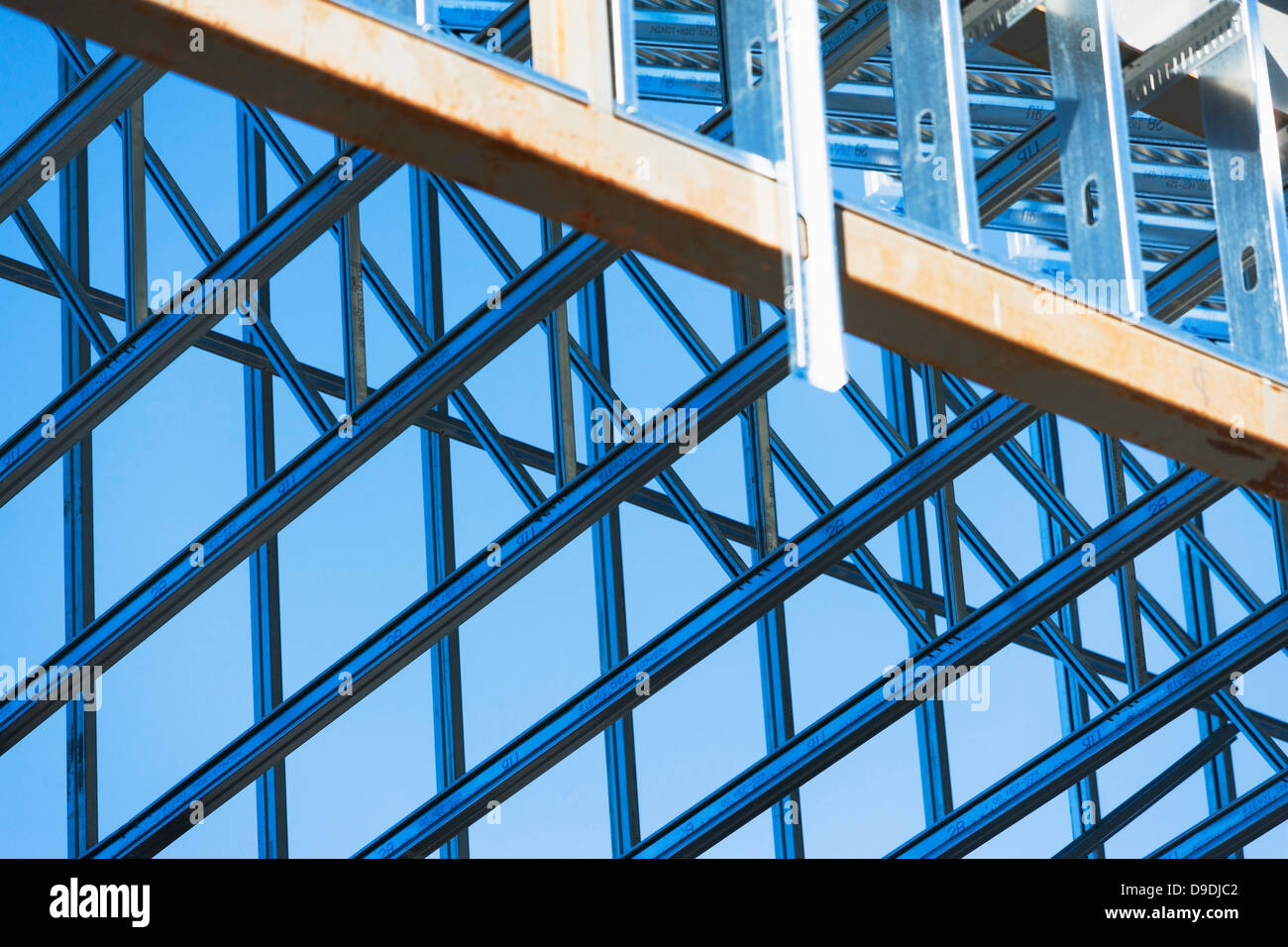 Architecture steel girders hi-res stock photography and images - Alamy