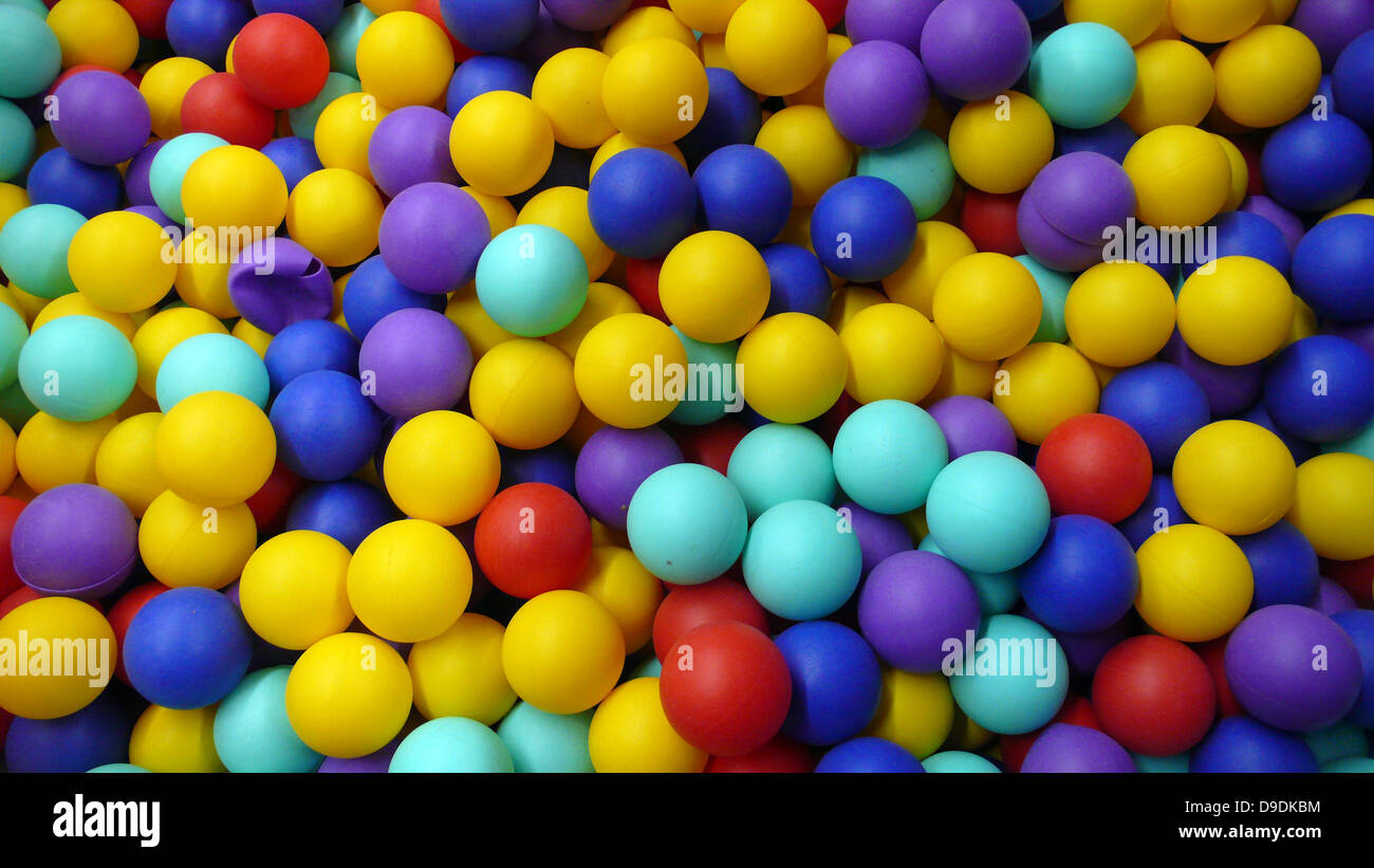 Sea Of Plastic Balls High Resolution Stock Photography and Images - Alamy