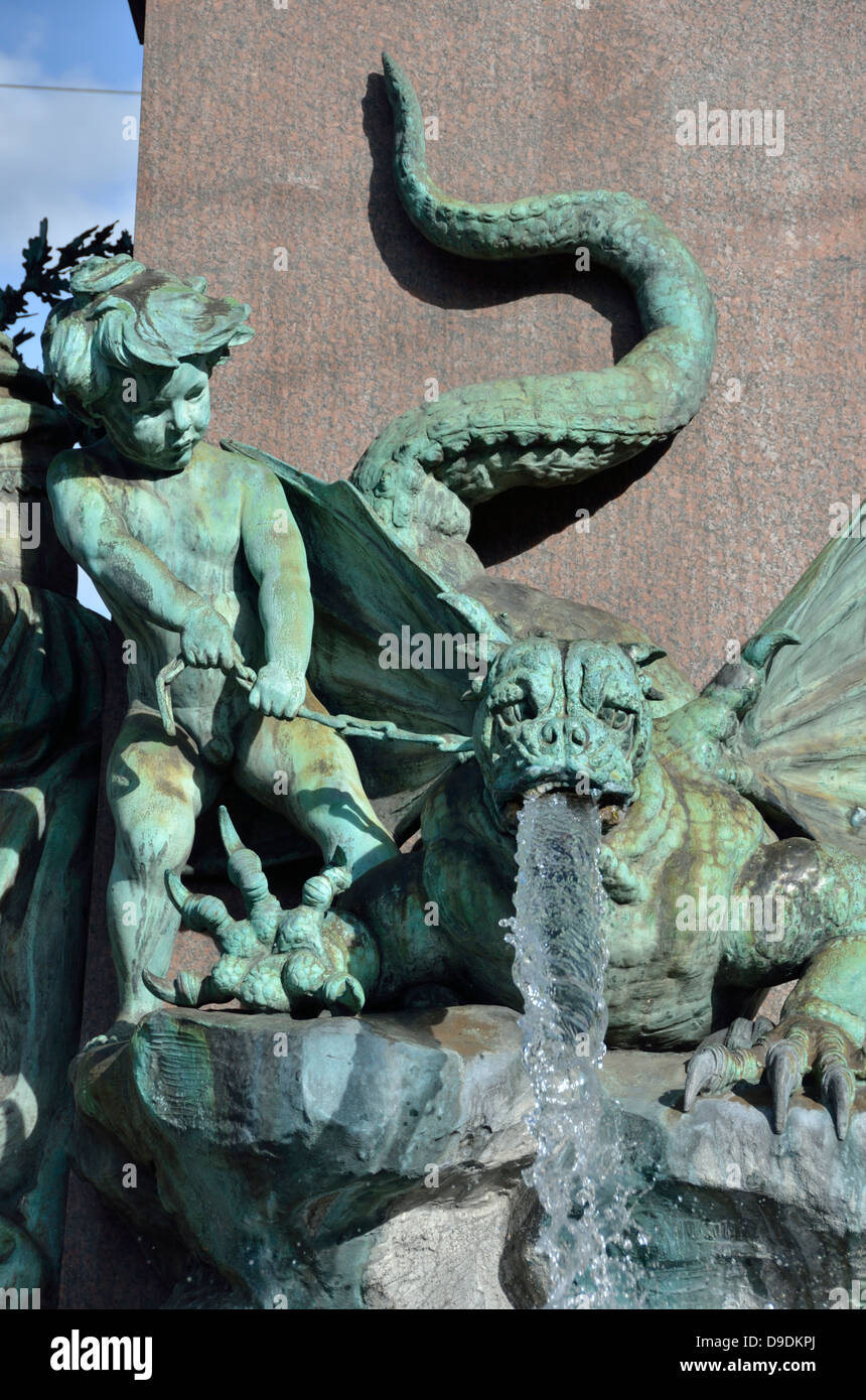 Dragon statue fountain zurich switzerland hi-res stock photography and ...