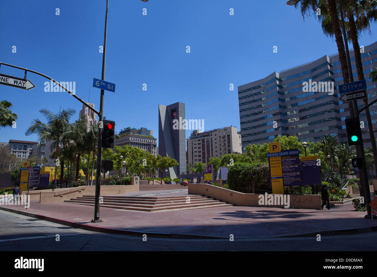 Traffic signals in downtown Los Angeles, USA Stock Photo - Alamy