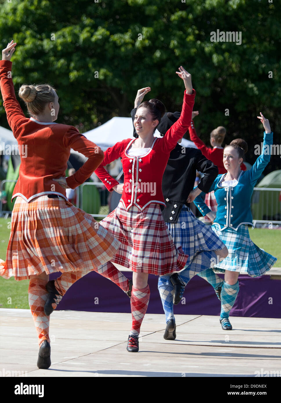 Scottish dancing hi-res stock photography and images - Alamy