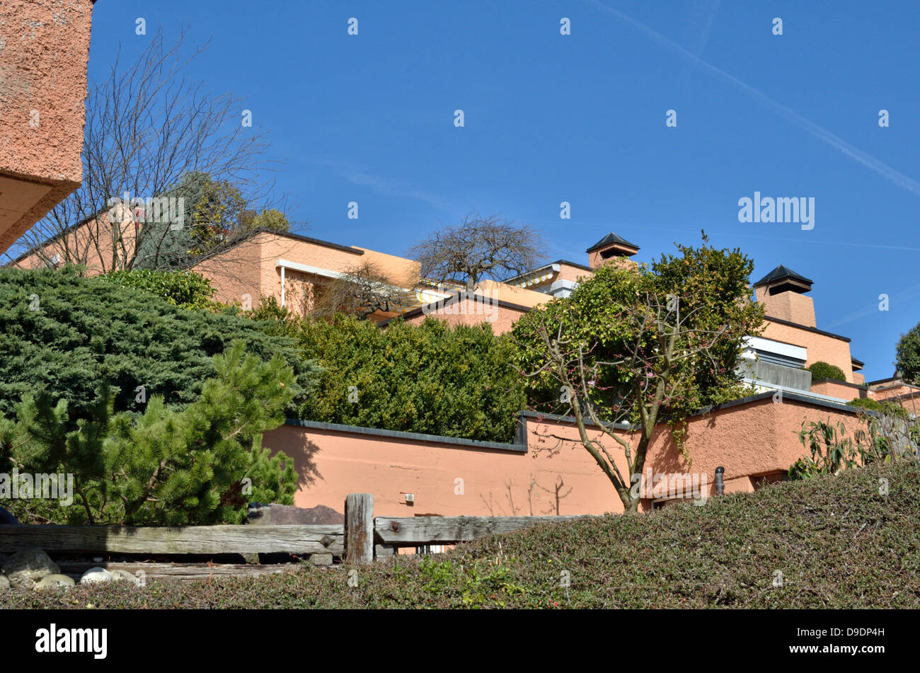 Swiss modern architecture hi-res stock photography and images - Alamy