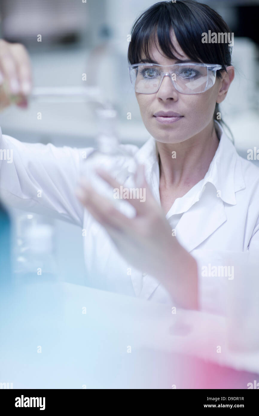 Oenologist wine lab hi-res stock photography and images - Alamy