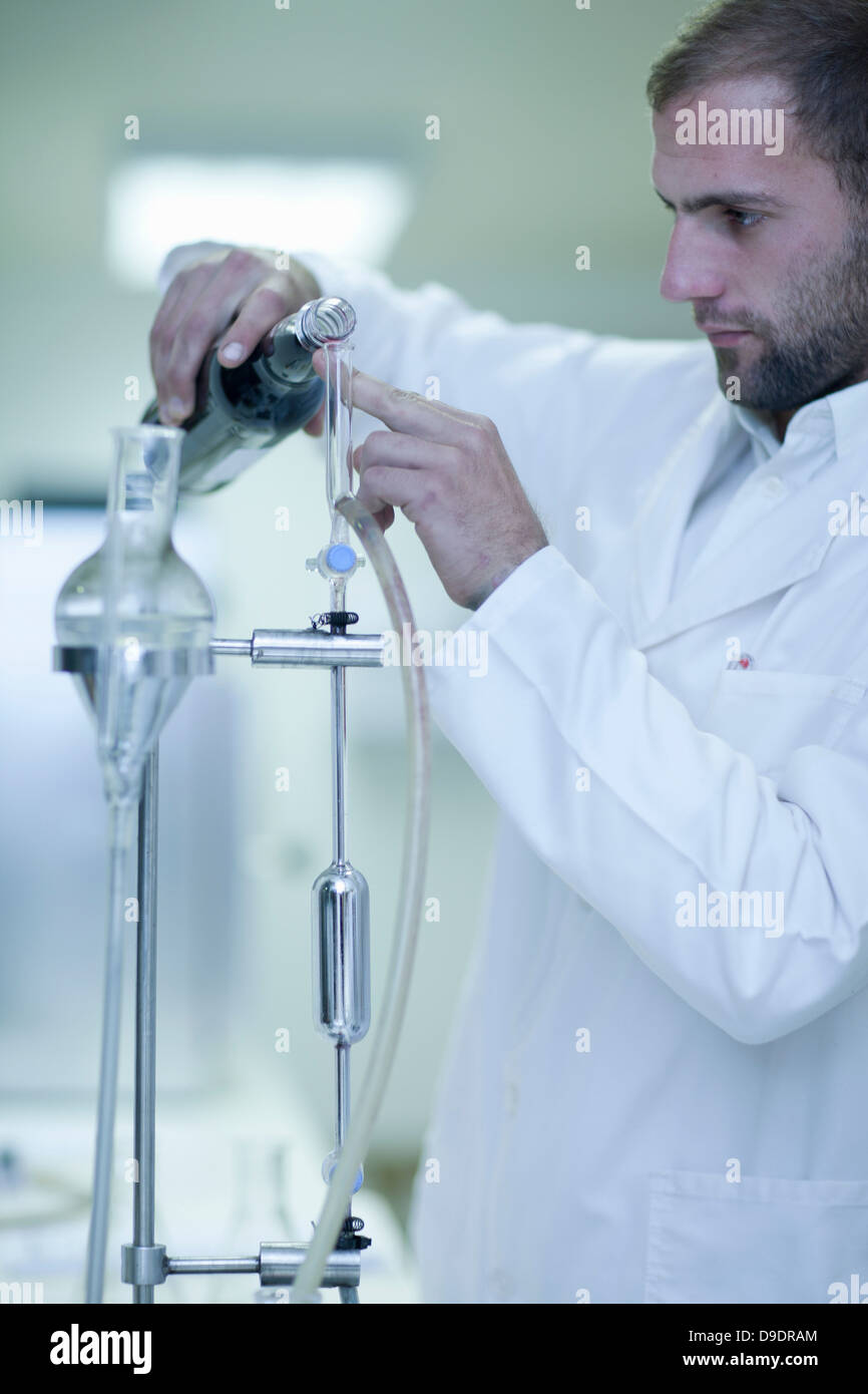 Oenologists hi-res stock photography and images - Alamy