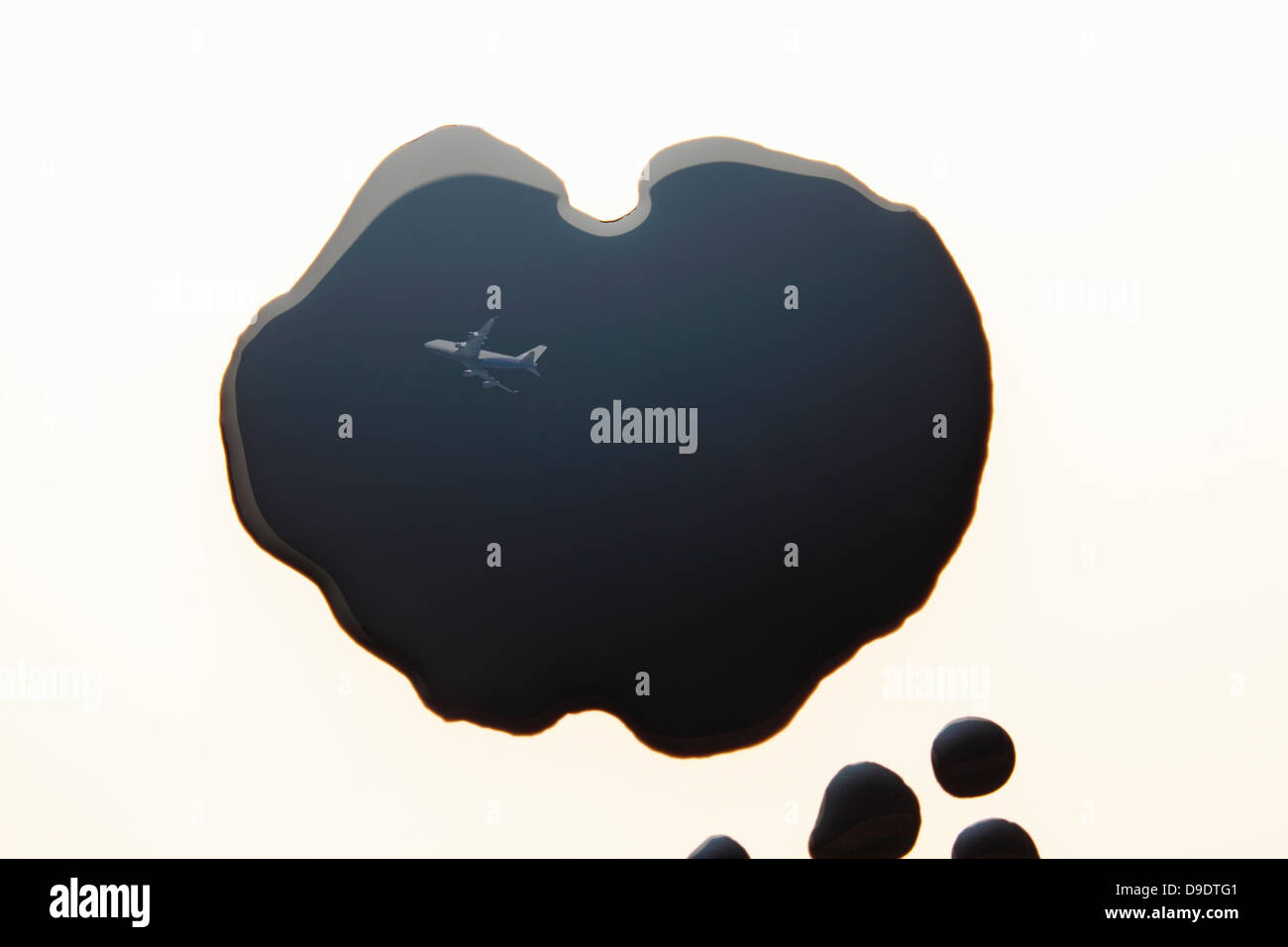 Oil blob cutout hi-res stock photography and images - Alamy