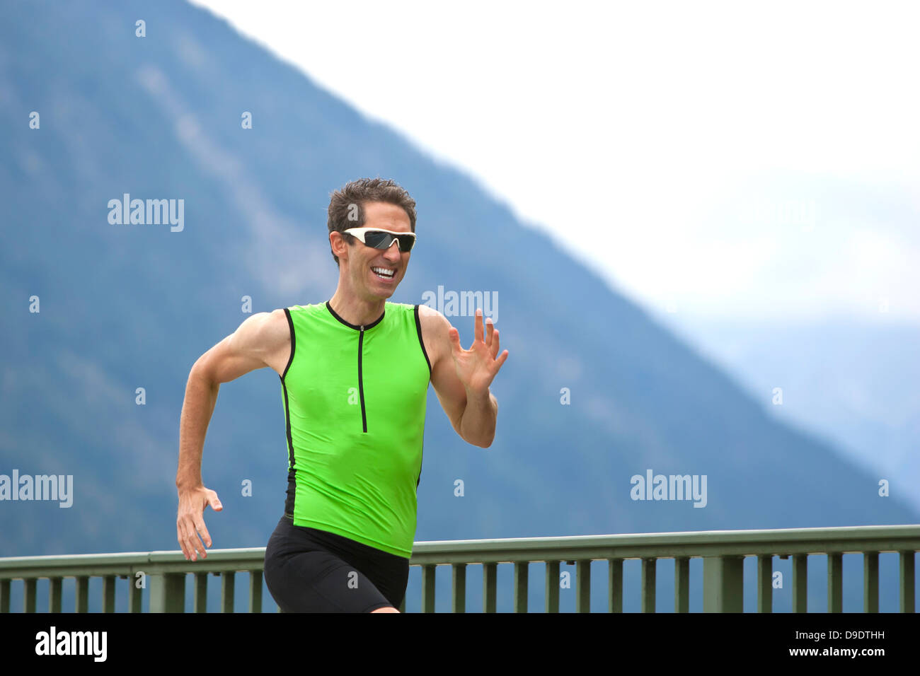 Male runner with excellent running technique Stock Photo - Alamy