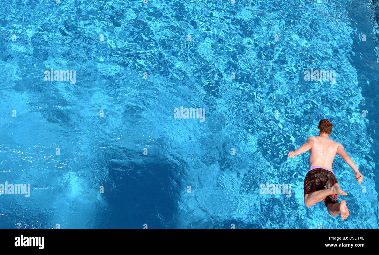 Open air platforms hi-res stock photography and images - Alamy