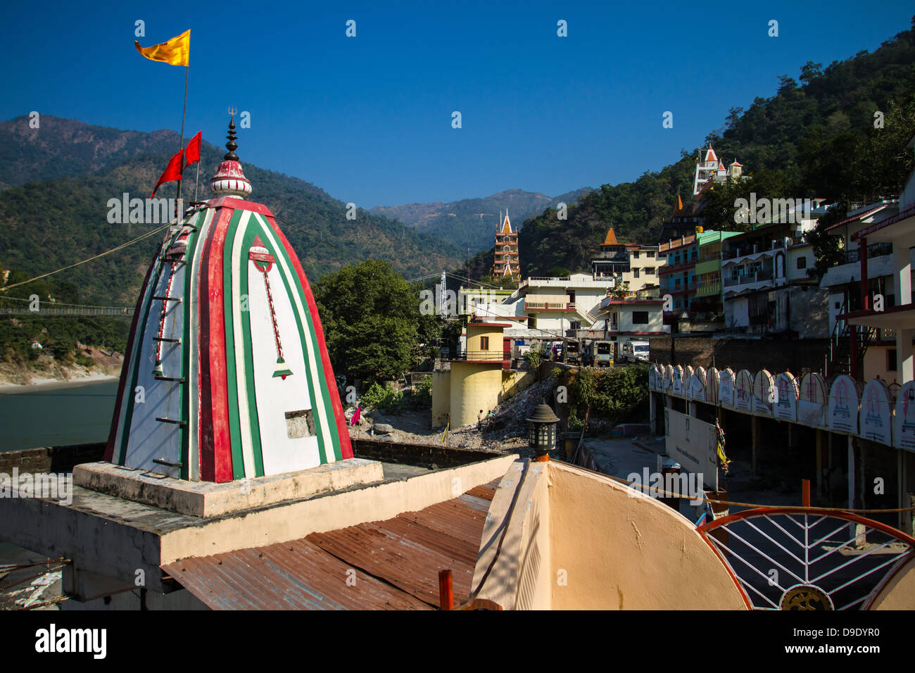 Rishikesh ganges river hi-res stock photography and images - Alamy