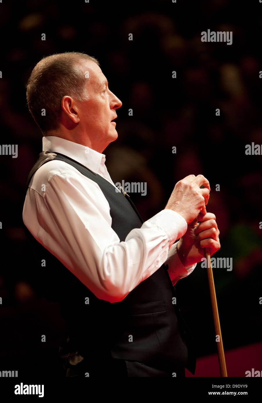 Steve Davis Snooker Player High Resolution Stock Photography and Images ...
