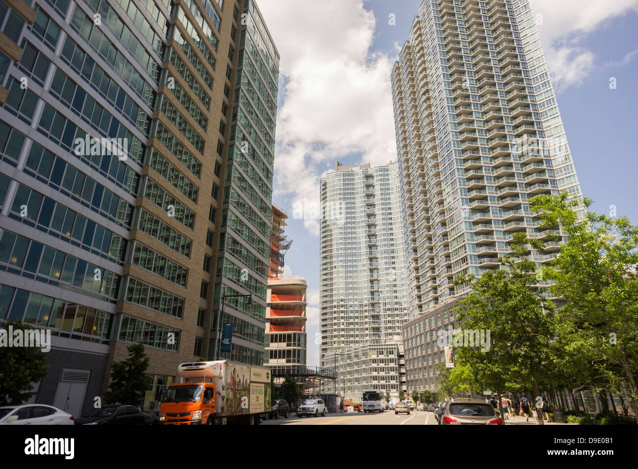 New development along Center Boulevard in LIC in Western Queens in New ...
