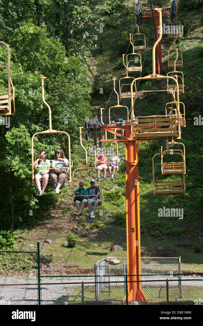 Chair lift chairlift hi-res stock photography and images - Alamy