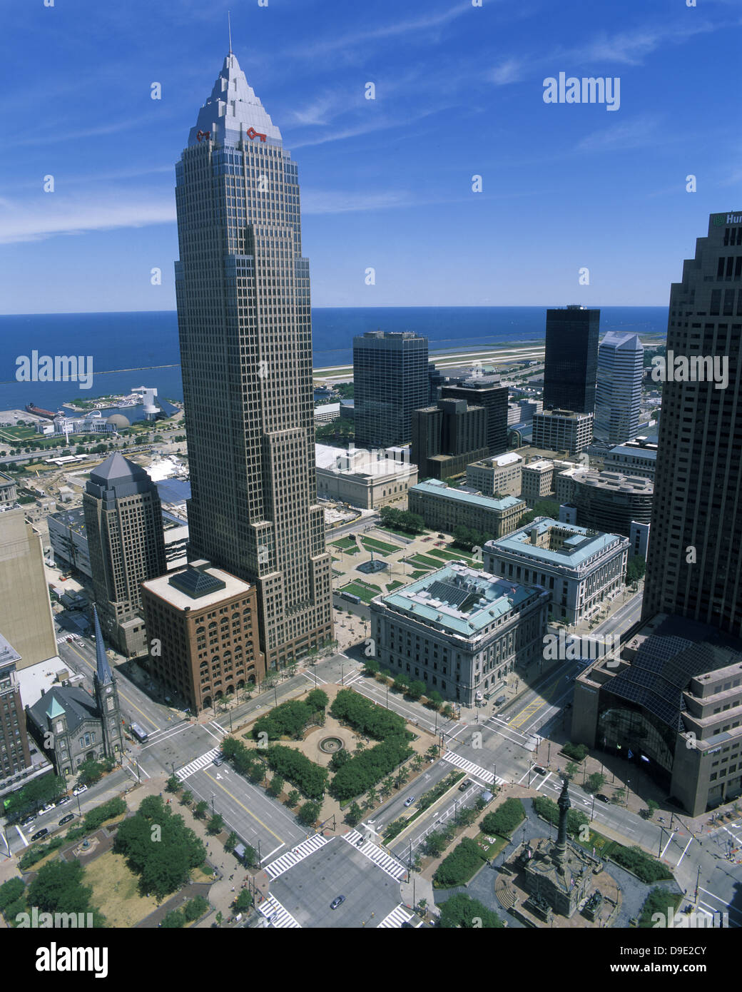 KEYBANK CENTER TOWER DOWNTOWN CLEVELAND LAKE ERIE OHIO USA Stock Photo ...