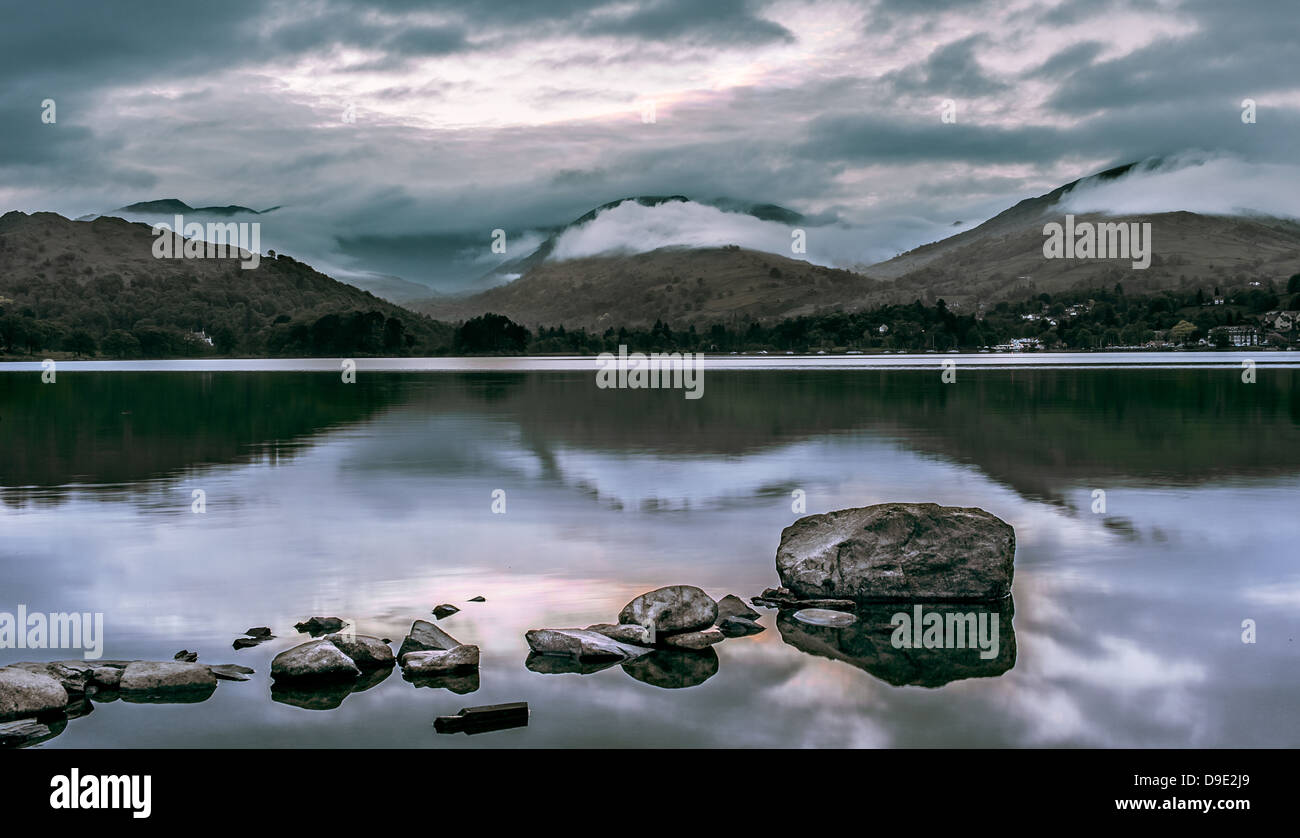 Forground rocks hi-res stock photography and images - Alamy