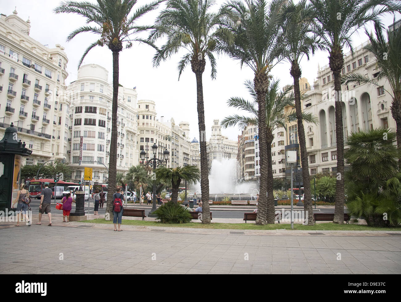 Street of valencia hi-res stock photography and images - Alamy