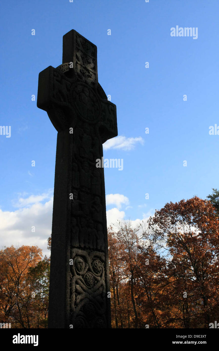 CROSS GRAVE MARKER HEADSTONE HISTORICAL HIGHLAND CEMETERY LOCK HAVEN ...