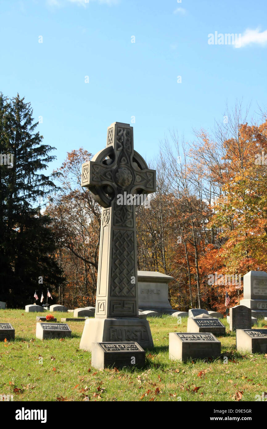 Cemetery stone with family tree hi-res stock photography and images - Alamy
