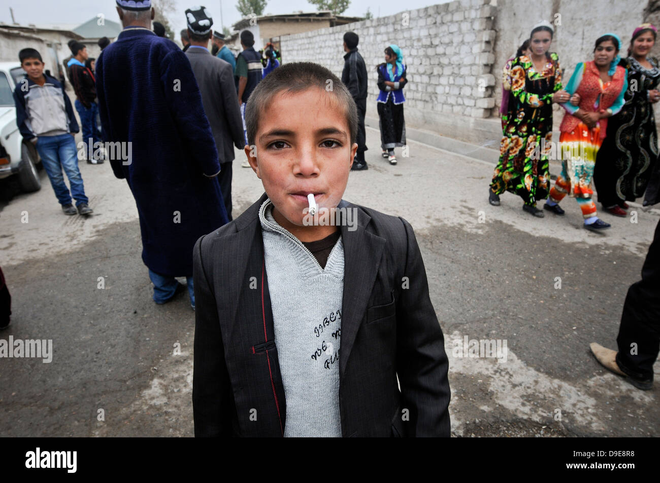 Gypsy life in Tajikistan Stock Photo - Alamy