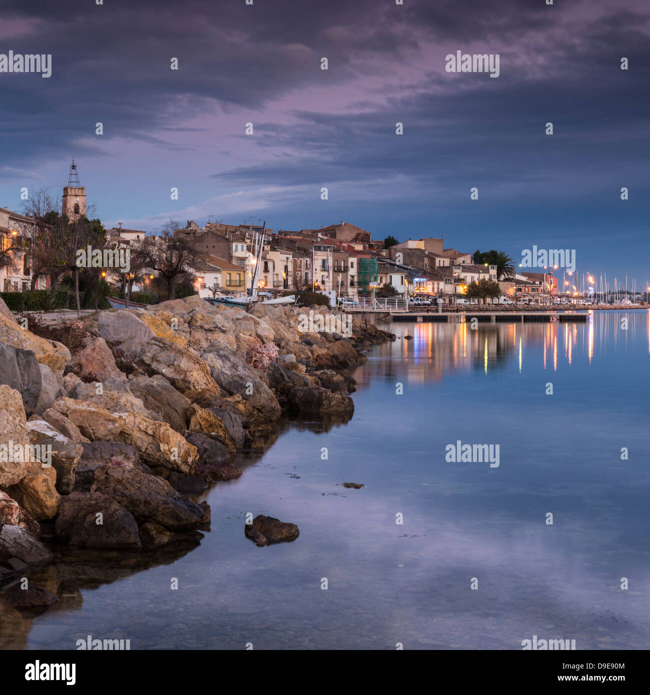 Thau lagoon hi-res stock photography and images - Alamy