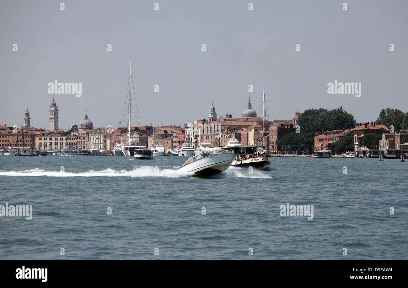 SPEED BOAT & FERRY VENICE ITALY 13 July 2012 Stock Photo - Alamy