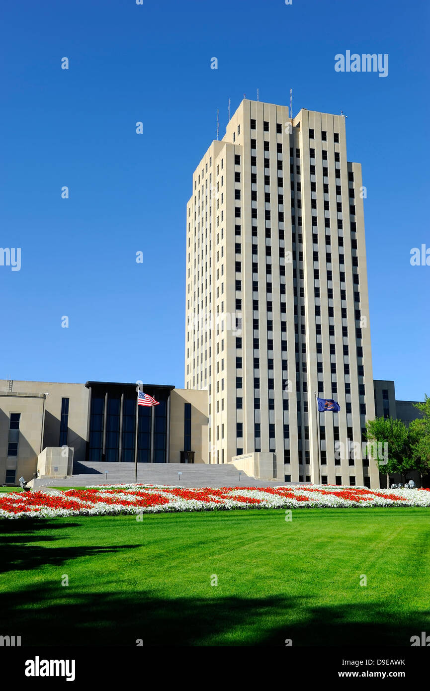 North Dakota State Capitol Bismarck ND Stock Photo - Alamy