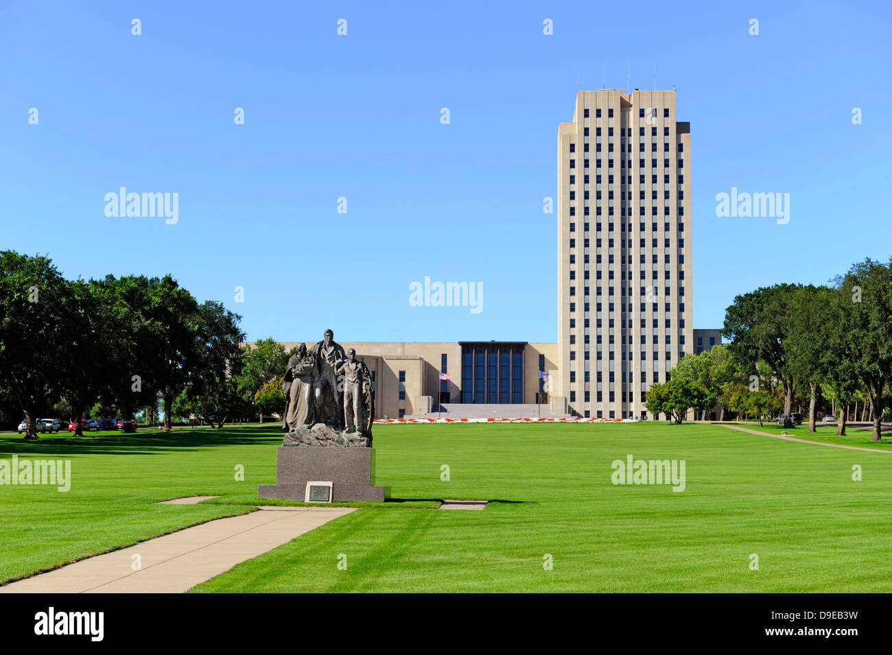 North Dakota State Capitol Bismarck ND Stock Photo - Alamy