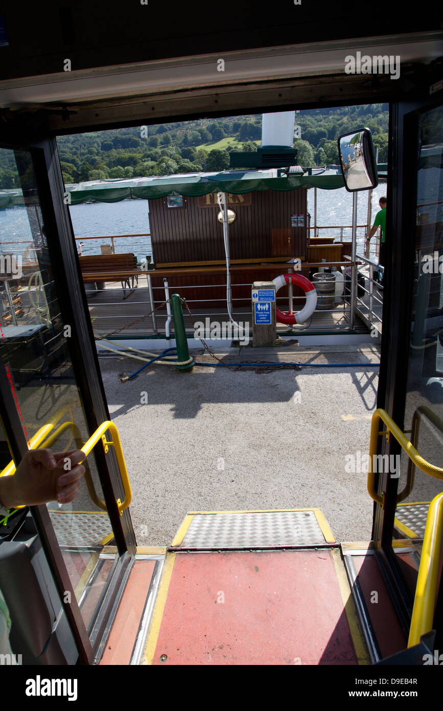 integral wheelchair ramp for bus Windermere Lake Cruises at Lakeside on ...