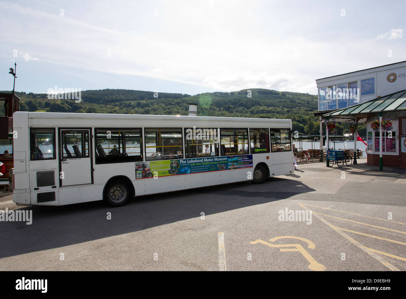 Windermere Lake Cruises at Lakeside on Lake Windermere bus Stock Photo ...