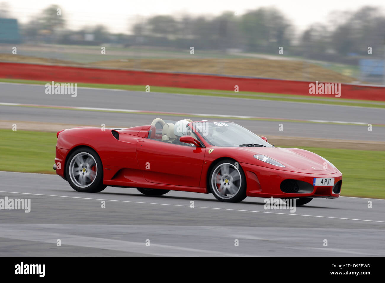 RED FERRARI F430 SPIDER CAR GRAND PRIX CIRCUIT SILVERSTONE ENGLAND 07 ...