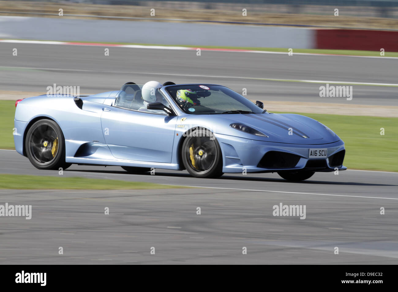 Ferrari scuderia spider 16m hi-res stock photography and images - Alamy