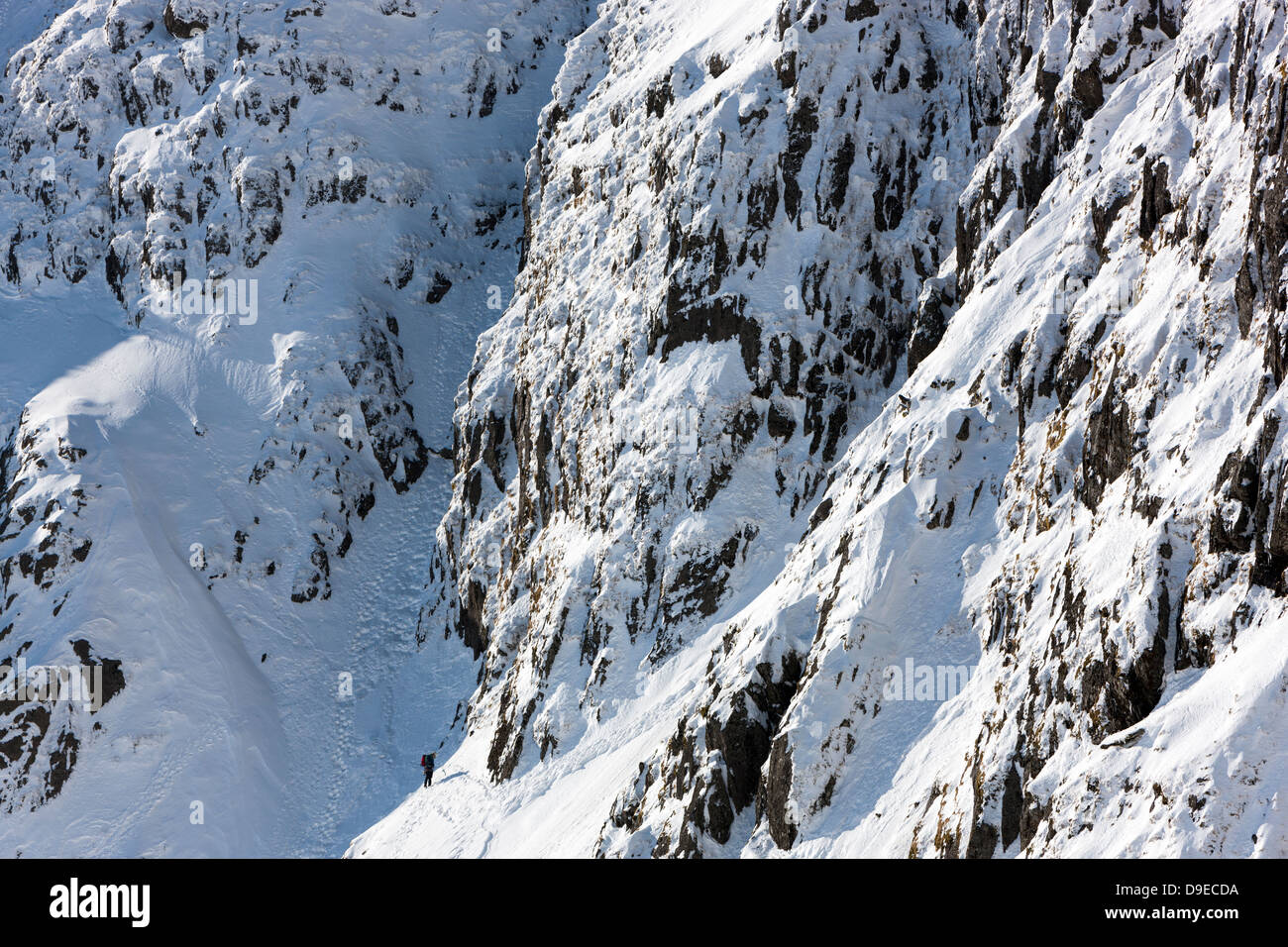 Winter climbing on Snowdon (Yr Wyddfa), Snowdonia National Park, Wales ...