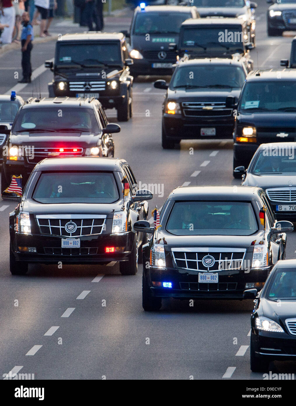 US President Barack Obama's motorcade makes its way through Berlin ...