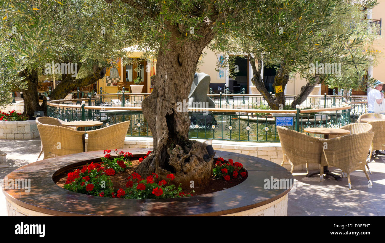 Greek square hi-res stock photography and images - Alamy