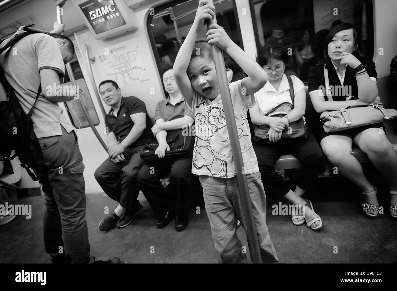 Asia china beijing boy Black and White Stock Photos & Images - Alamy