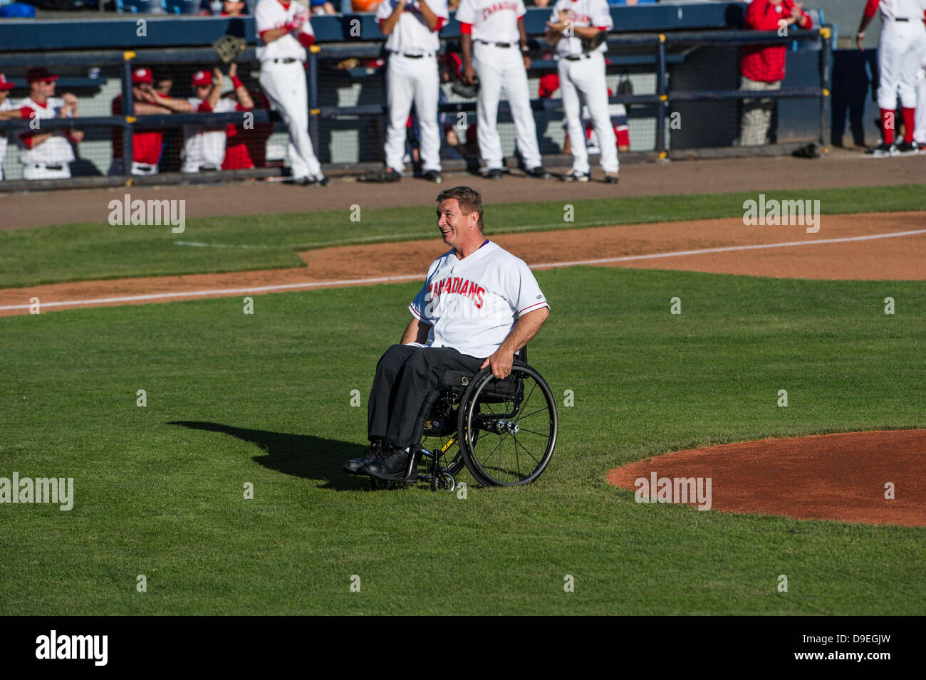 Rick Hanson (Man in Motion) to throw the first pitch at the seasons ...