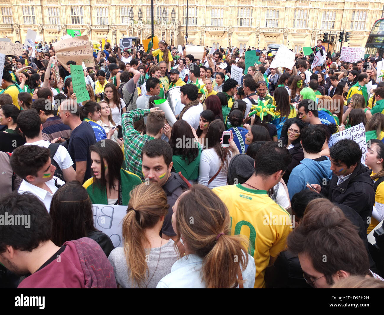 Brazilian colours hi-res stock photography and images - Alamy