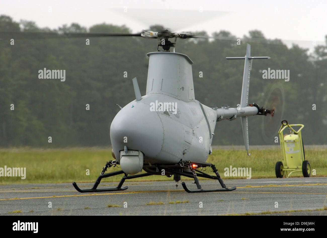 Unmanned flight hi-res stock photography and images - Alamy