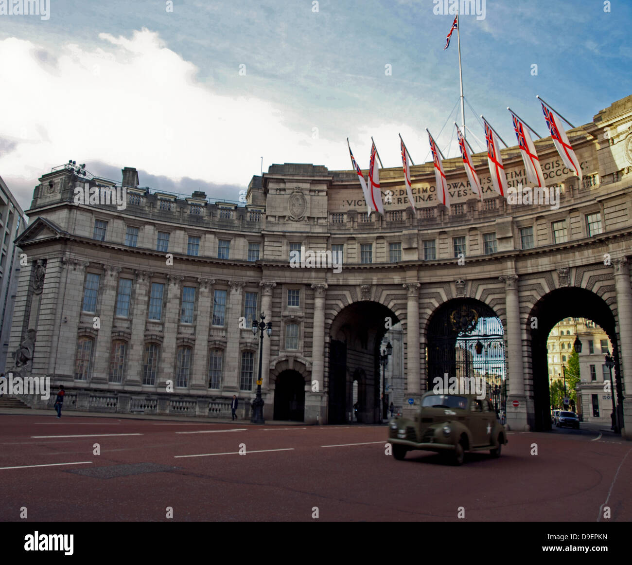 View of Admiralty Arch, a landmark archway providing road and ...
