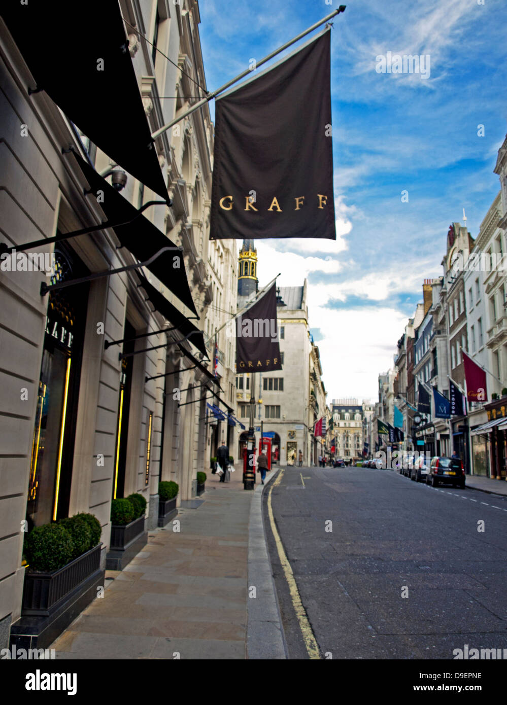 Londons most expensive street hi-res stock photography and images - Alamy