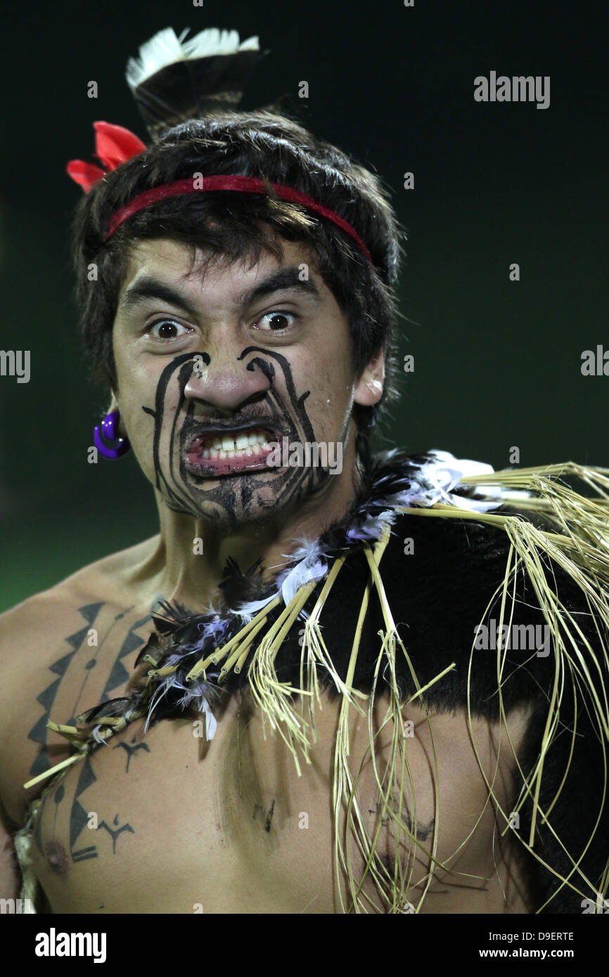 Young Maori Warrior Stock Photo - Alamy